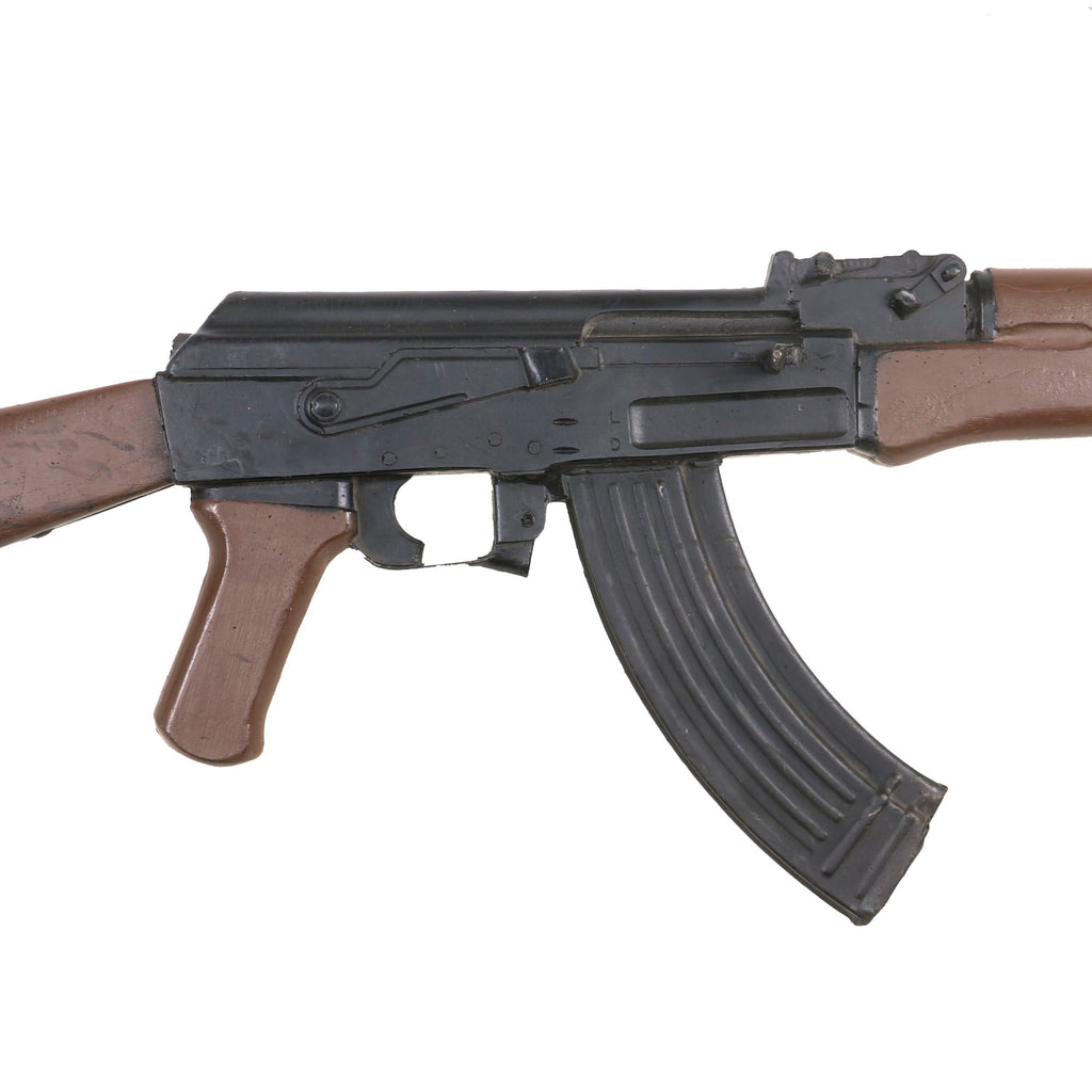 Original U.S. Vietnam War Era Chinese (M22) AK-47 Hard "Rubber Duck" T ...