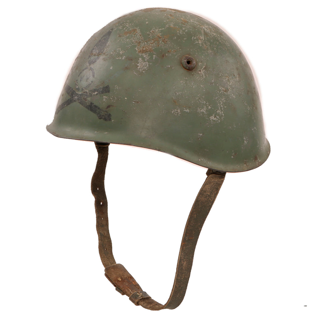 Original WWII Italian M33 Helmet with Artillery Stencil - Complete Lin ...
