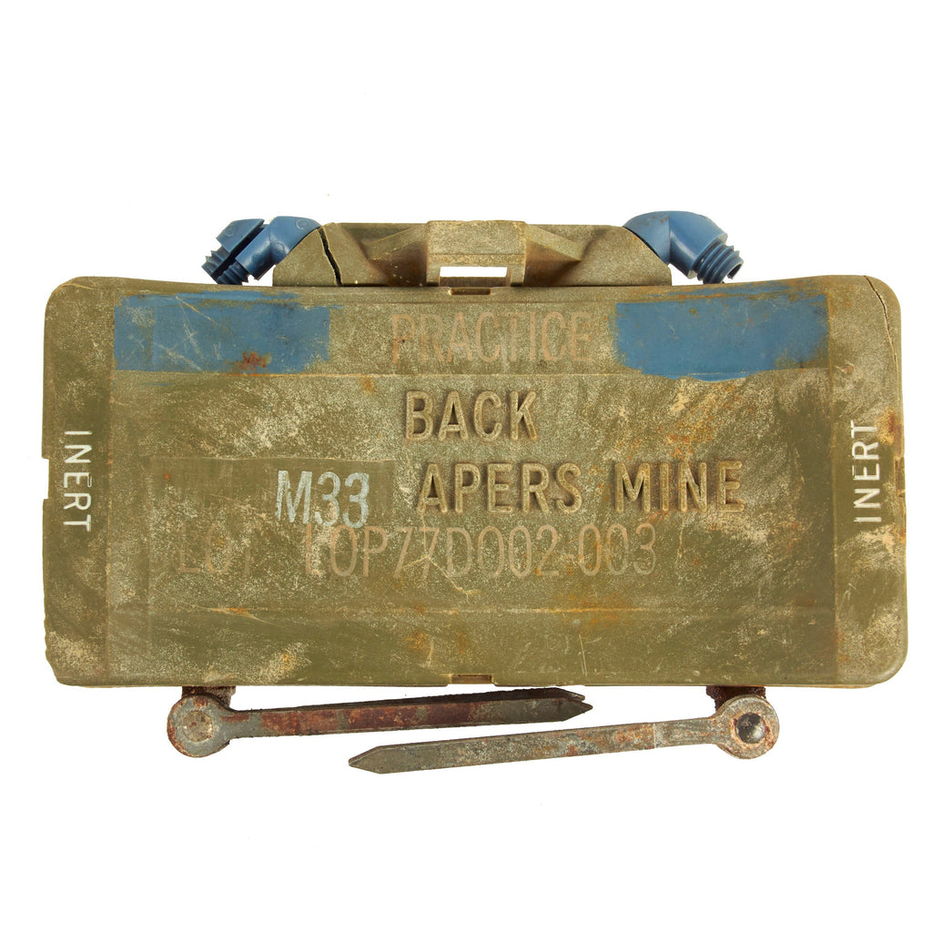 Original U.S. Vietnam War M18 Claymore Mine with Accessories and Bag ...