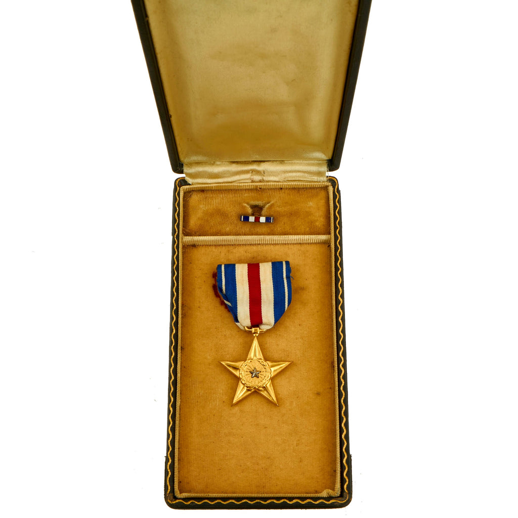 Original U.S. WWII Silver Star Medal and Lapel Device Set With Present ...