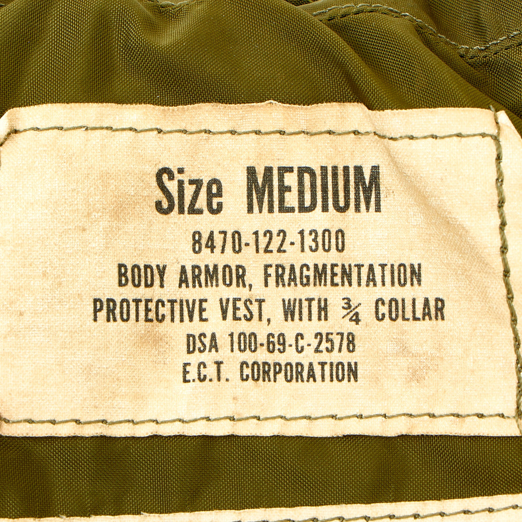Original U.S. Vietnam War Era M69 Flak Vest Body Armor in Size Medium ...
