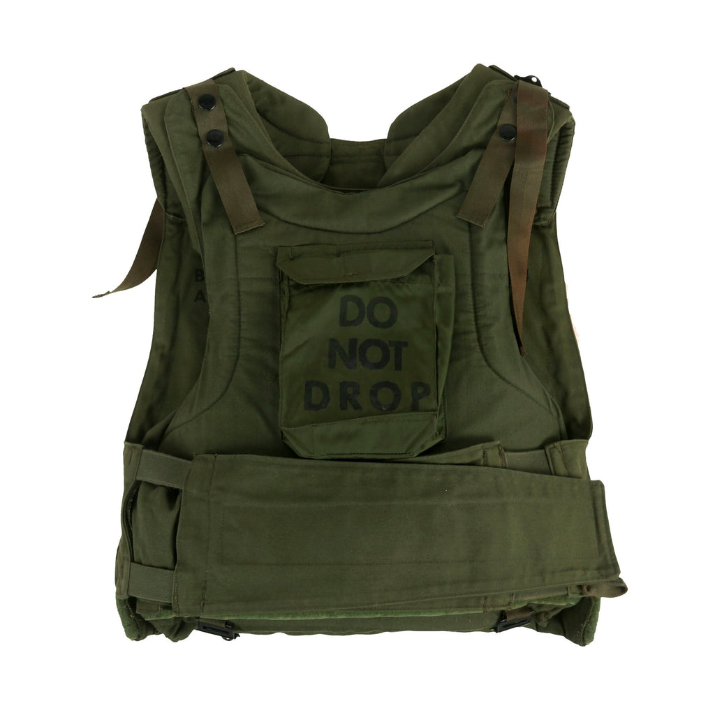Original U.S. Vietnam War M69 Flak Vest Body Armor by Hunter Outdoor ...