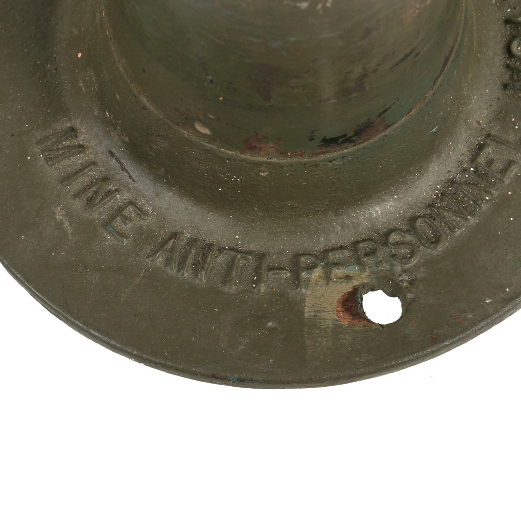 Original U.S. WWII M2A4 Bounding Anti-Personnel Mine With M6A1 Pressur ...