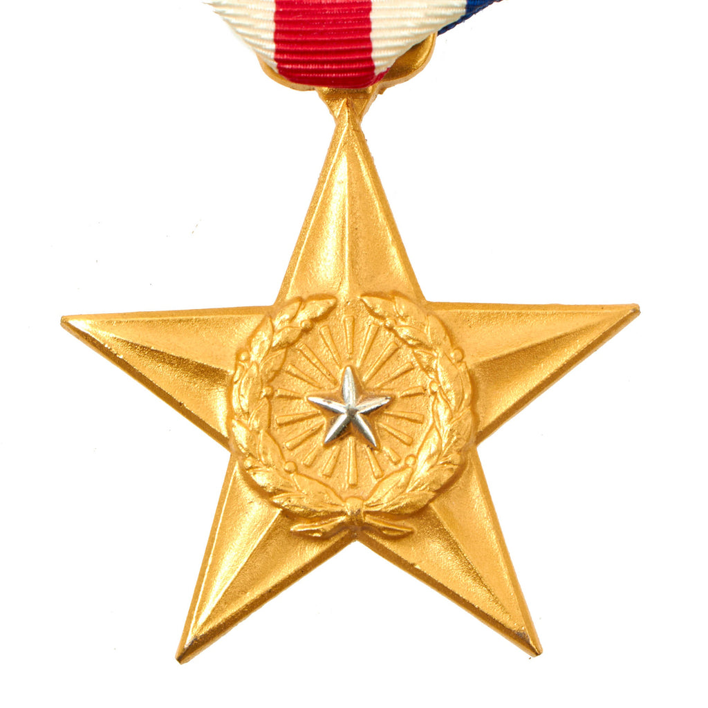Original U.S. WWII Silver Star Medal in Case with Ribbon & Pin - No. 7 ...