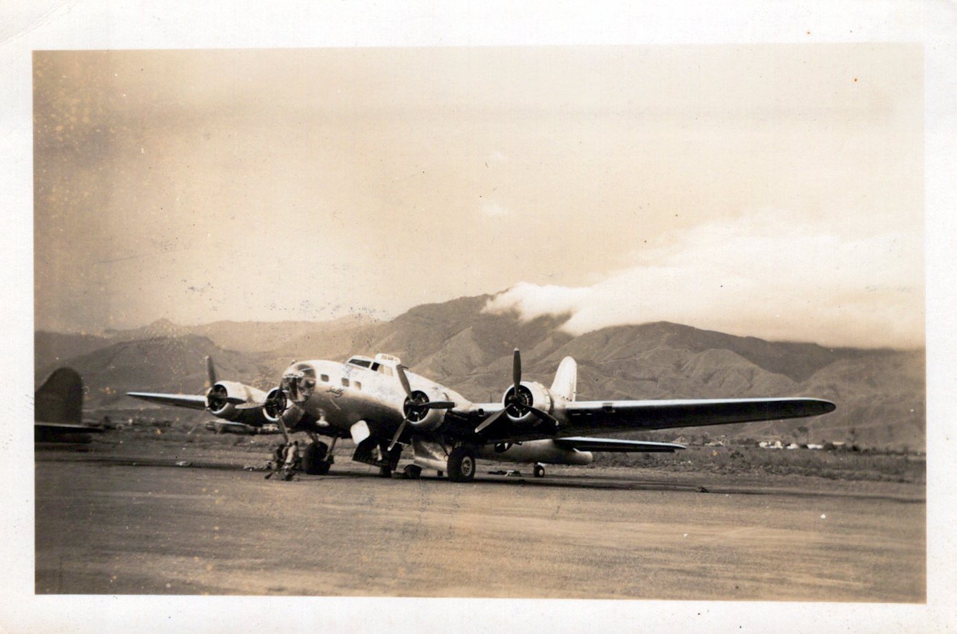 Original U.S. WWII B-17 B-24 Bomber Aircraft Nose Art Photograph Colle – International Military ...