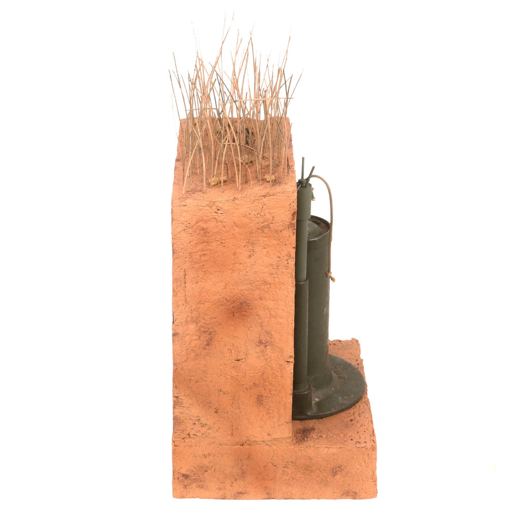 Original U.S. WWII M2A4 Bounding Anti-Personnel Mine With M6A1 Pressur ...