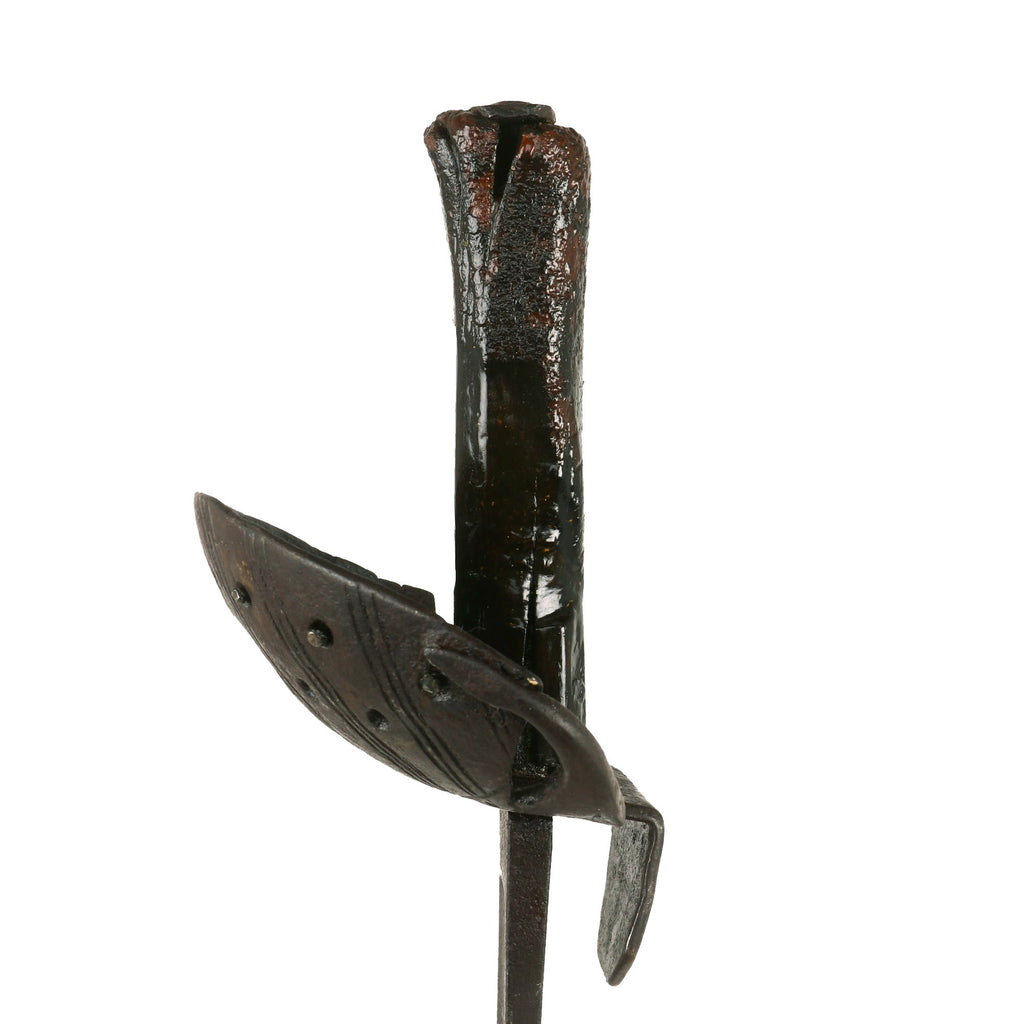Original Late 16th Century Half Clamshell “Cutting” Sword ...