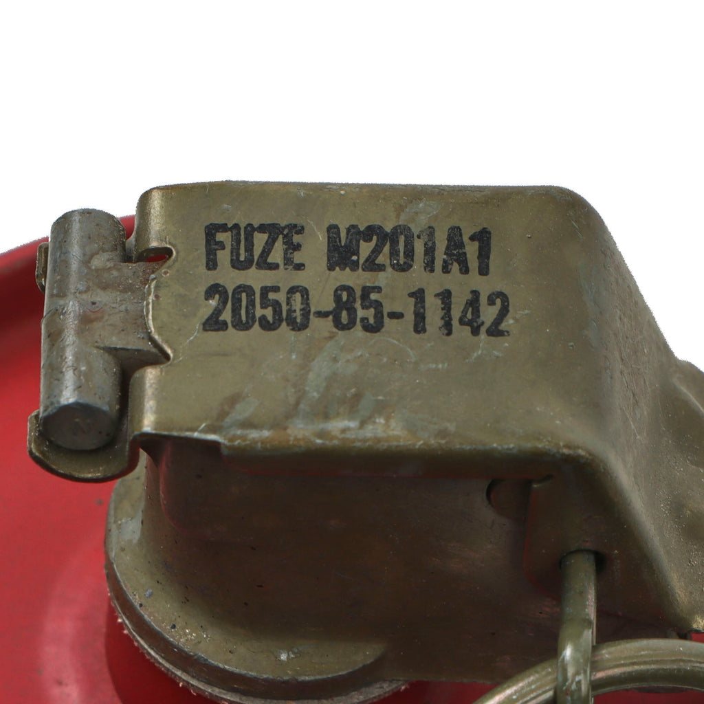 Original U.S. Vietnam War Era Inert Red M18 Smoke Grenade With M201A1 ...