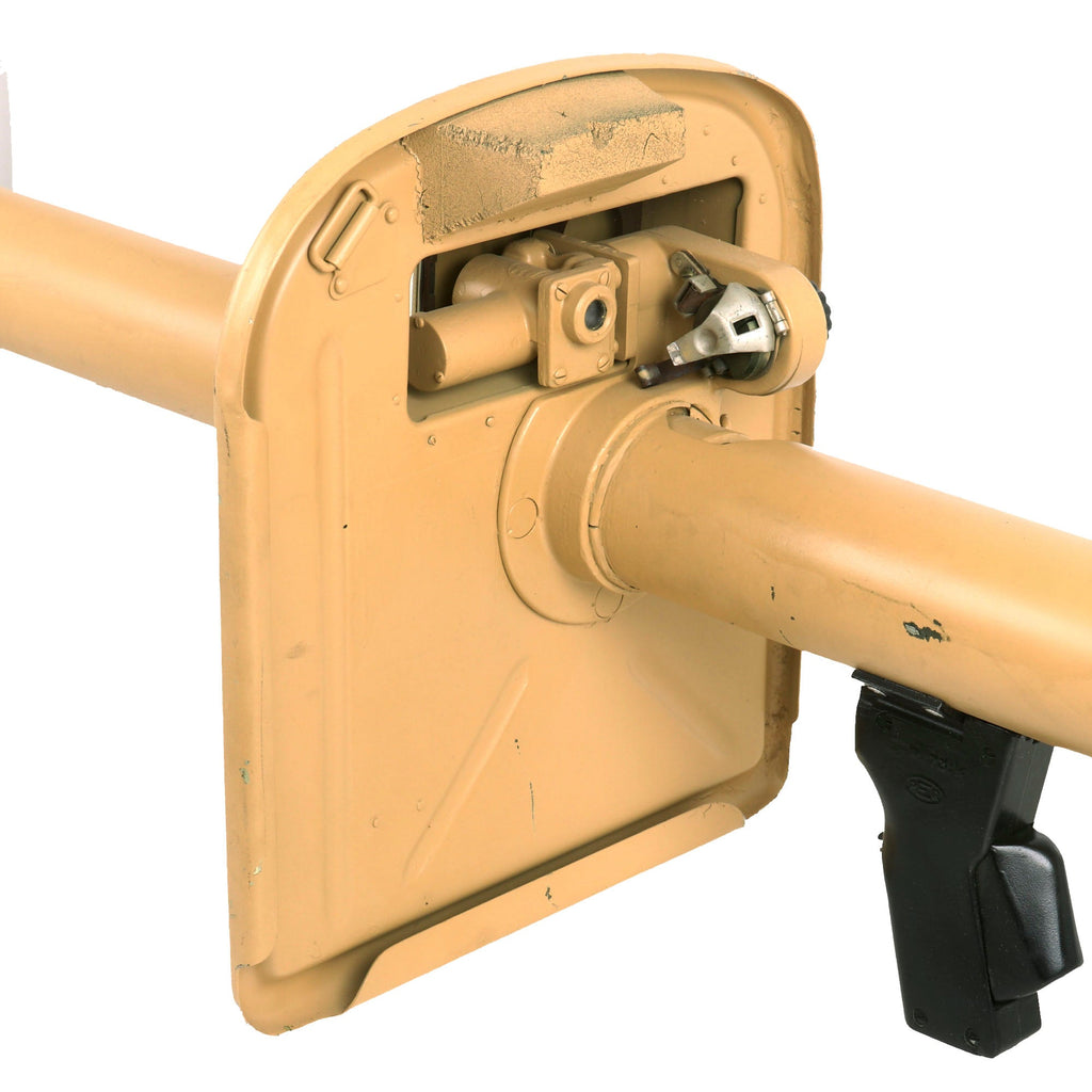 Original French 1960s Issue LRAC de 73mm Mle 1950 Display Anti-Tank Ro ...