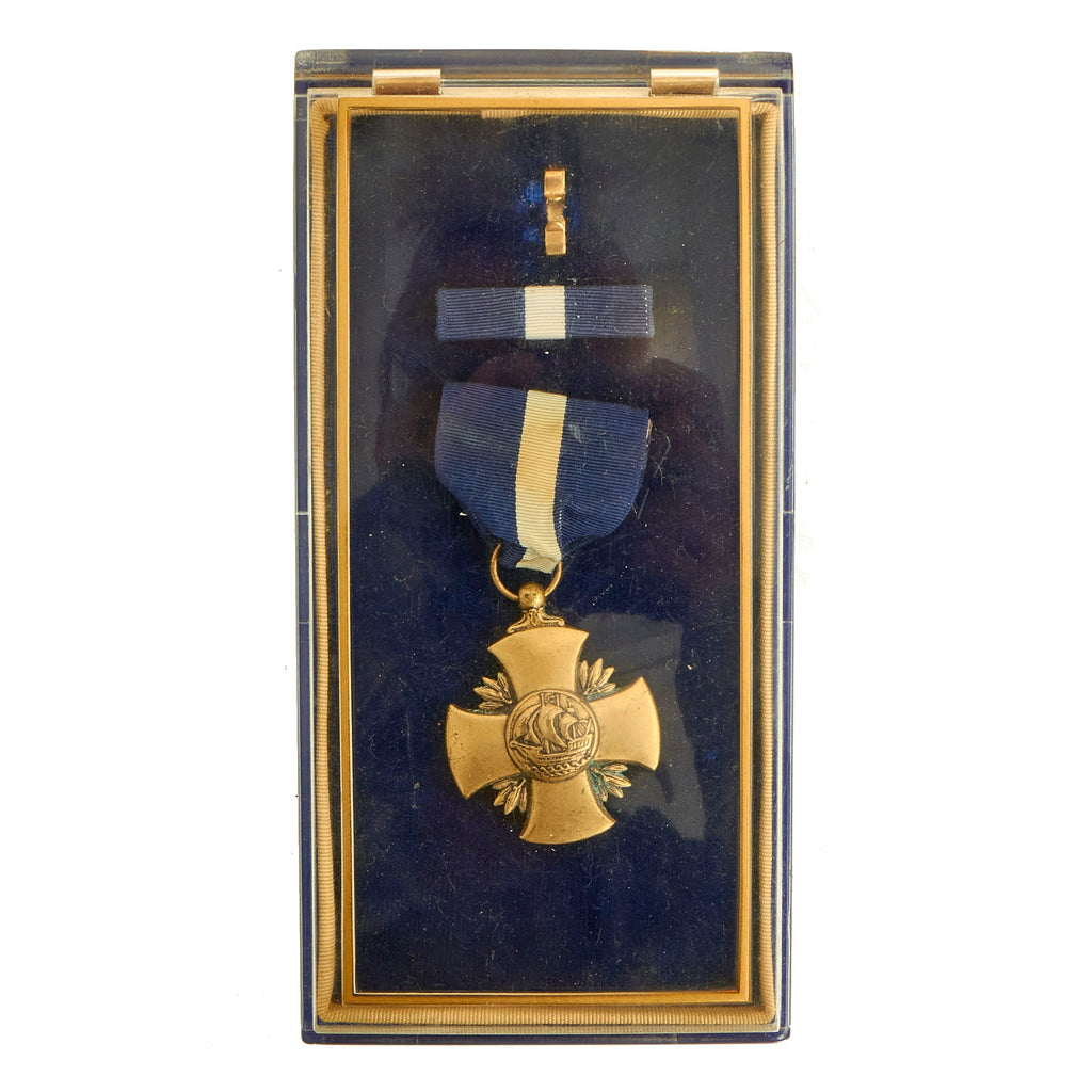 Original U.S. Vietnam War Era US Navy Cross Cased Set As Awarded To Th ...
