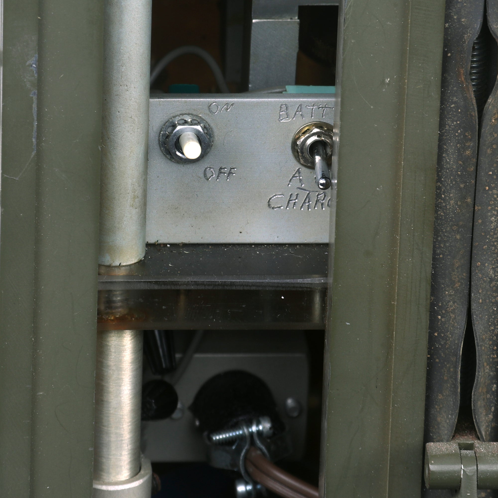 Original U.S. Cold War Era Prototype Miniature Desktop Radar Unit with ...