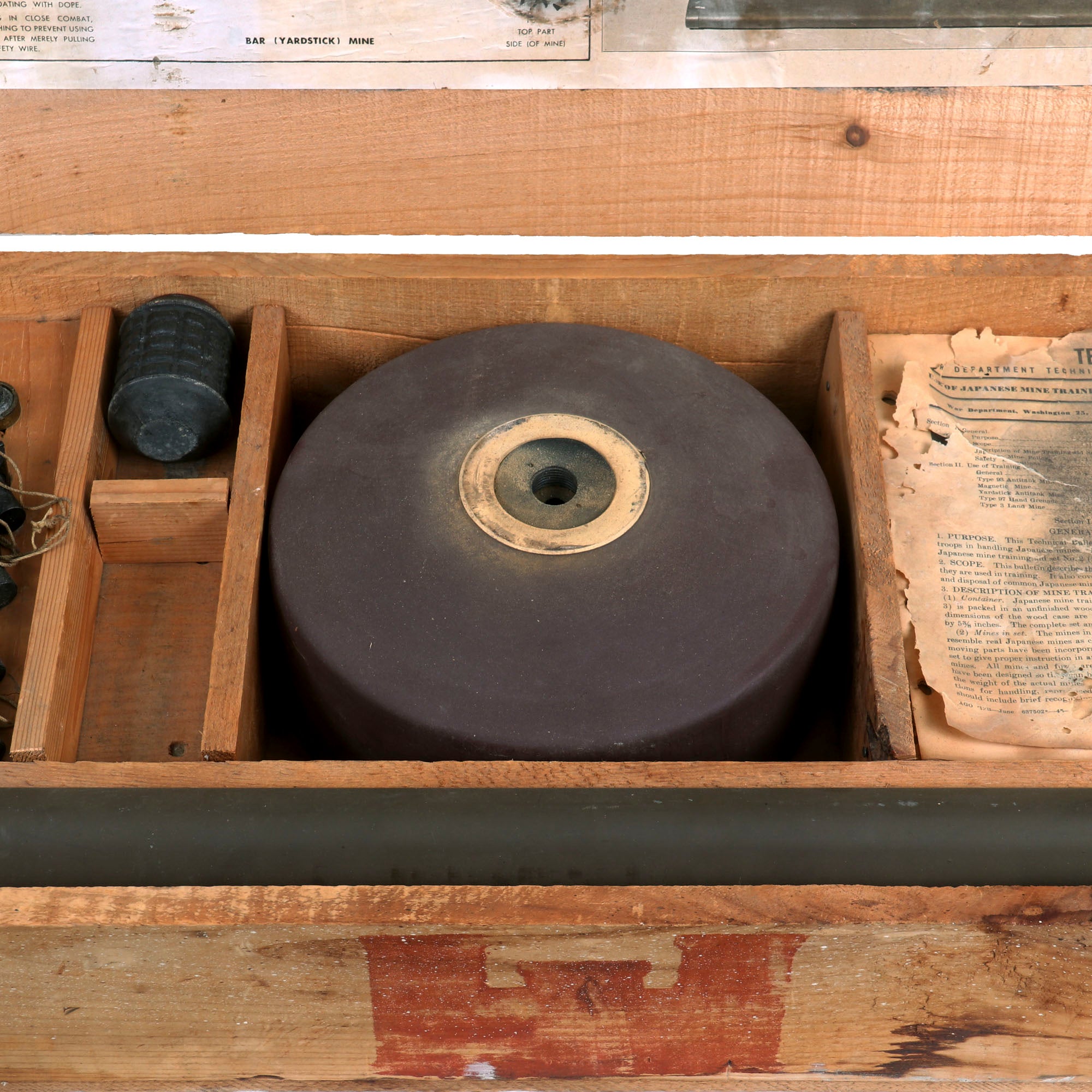 Original U.S. WWII Japanese Mine Training Aid Set No.2 in Crate ...
