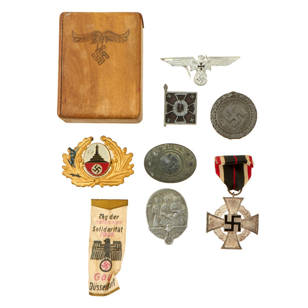 Original German WWII Award and Tinnie Grouping in Custom Luftwaffe Woo ...