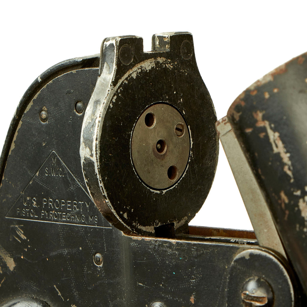 Original U.S. WWII M8 Pyrotechnic 37mm Flare Signal Pistol by McInerne ...