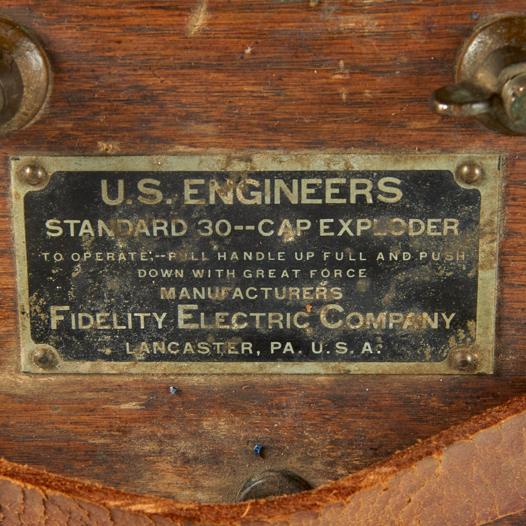 Original U.S. WWII Scarce Engineers Standard 30-Cap Exploder Blasting ...