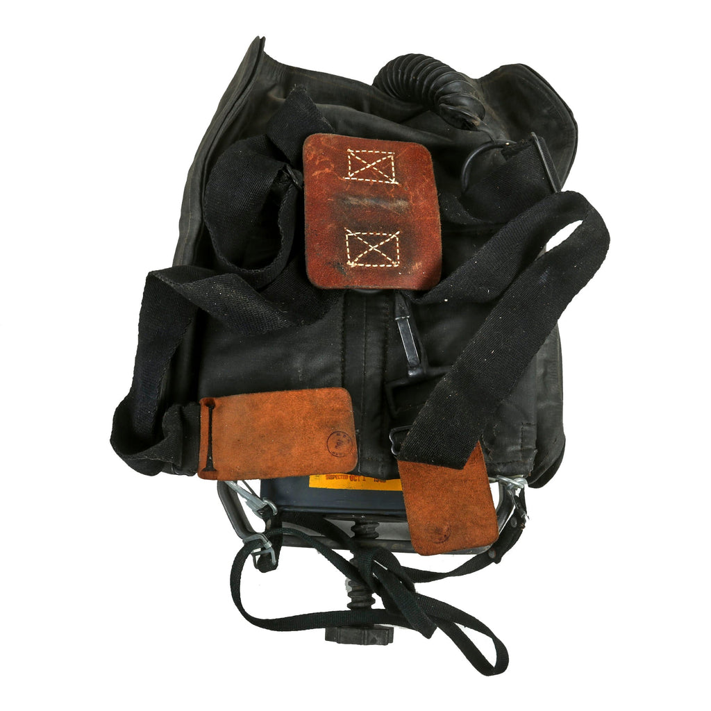 Original U.S. WWII Navy Oxygen Breathing Rescue Apparatus Type A-1 wit ...
