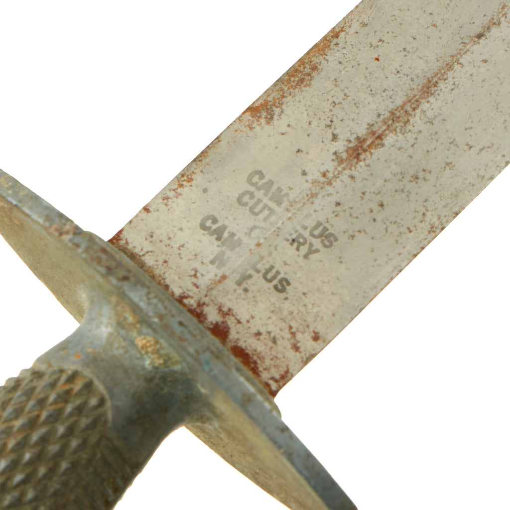 Original U.S. WWII USMC Marine Raider Stiletto Dagger by Camillus with ...