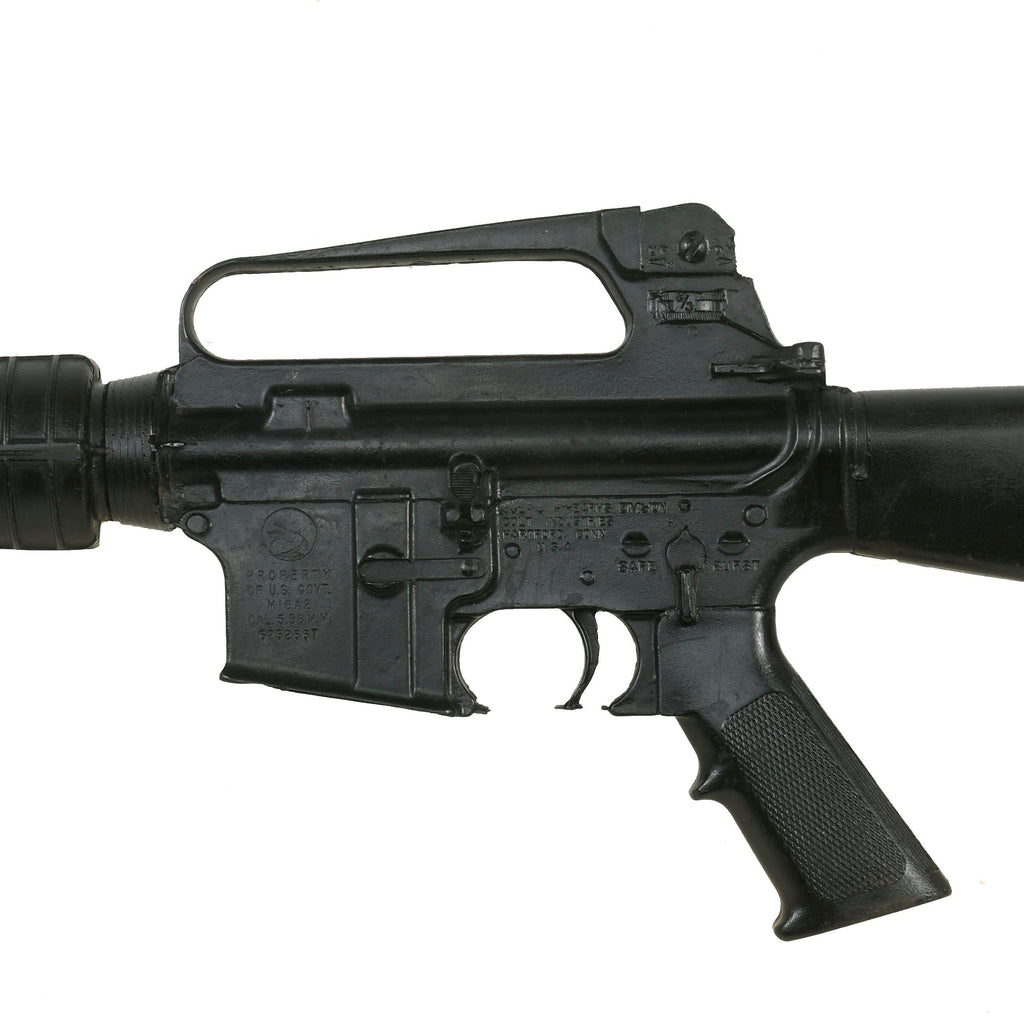 Original U.S. Colt M16A2 (AR-15) Rubber Duck Molded Training Rifle mar ...