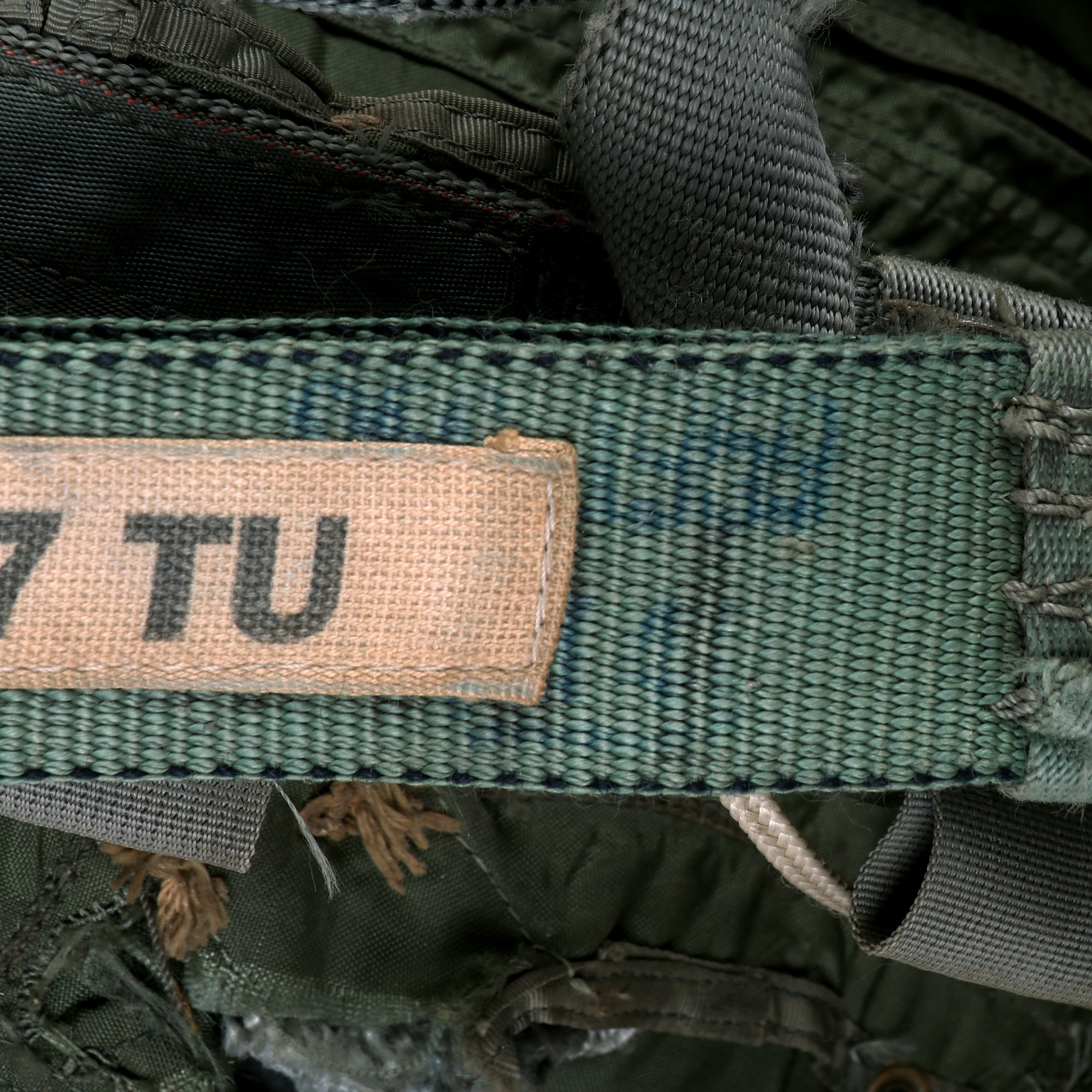 Original U.S. Vietnam War NB-8 Personnel Parachute Assembly With Canop ...