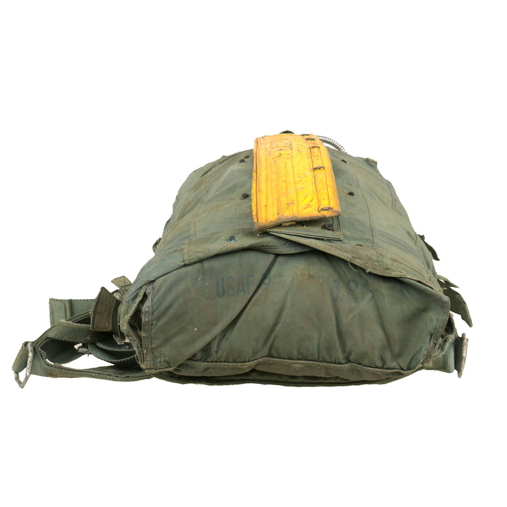 Original U.S. Vietnam War NB-8 Personnel Parachute Assembly With Canop ...