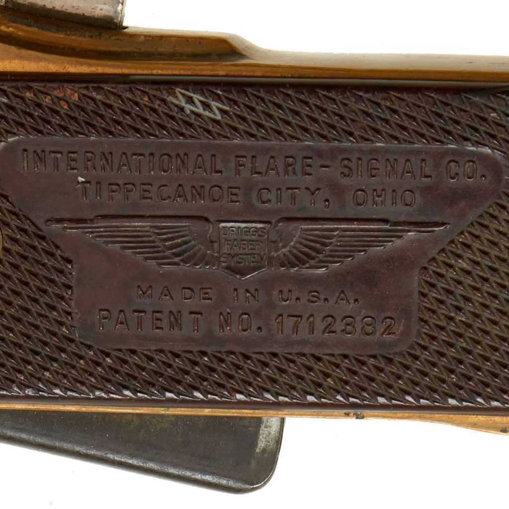Original U.S. WWII Brass M2 Pyrotechnic Pistol by International Flare ...