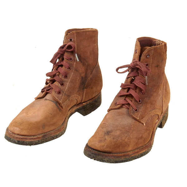 Original U.S. WWII Pair of Marine Corps USMC Boondocker Boots by Endic ...