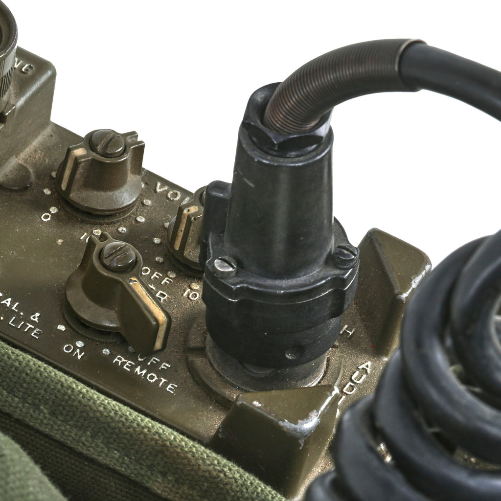 Original U.S. Vietnam War RT-176 AN/PRC-10 Backpack Radio Rig with Ant ...
