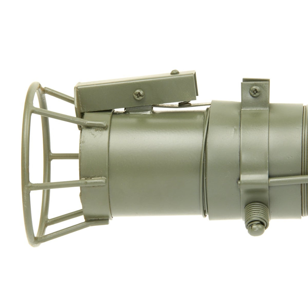 U.S. WWII M1A1 Bazooka Anti-Tank Rocket Launcher - Inert ...