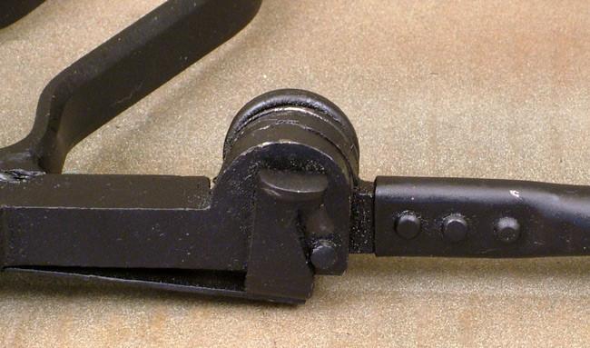 British Sten Gun Folding Commando Stock & Grip Assembly: MK2/3 ...