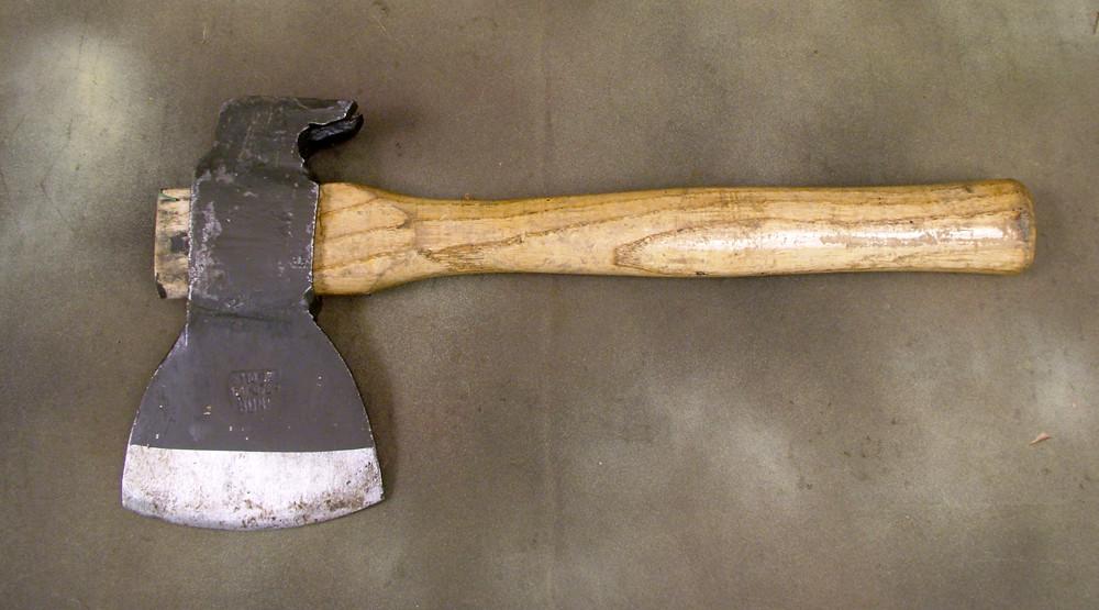 German WW2 type & Post War Military Issue Hatchet, Hammer, Nail Pull ...