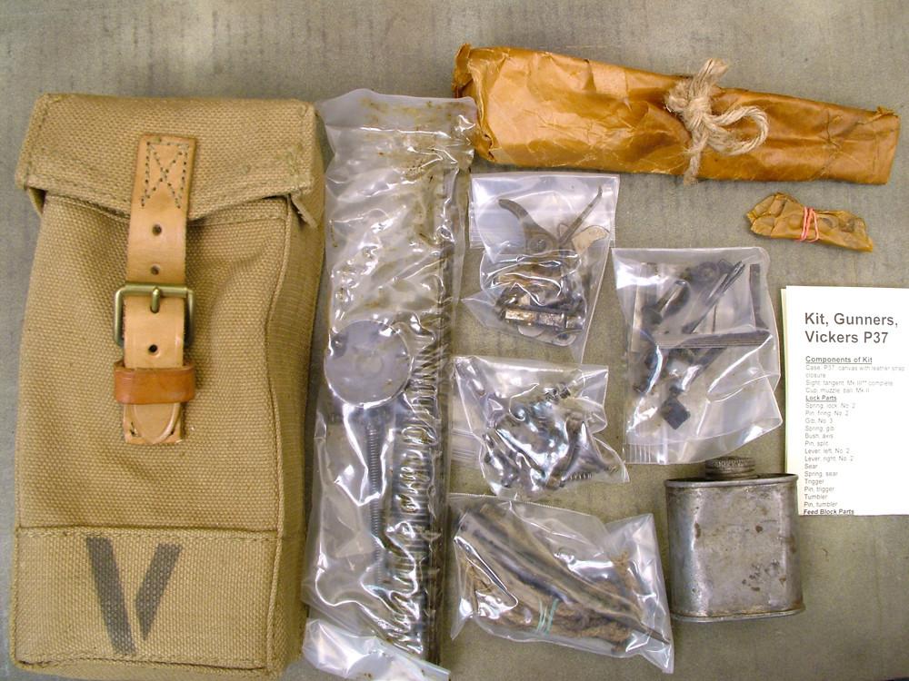 British Vickers MMG Gunner?s Kit: P37 – International Military Antiques