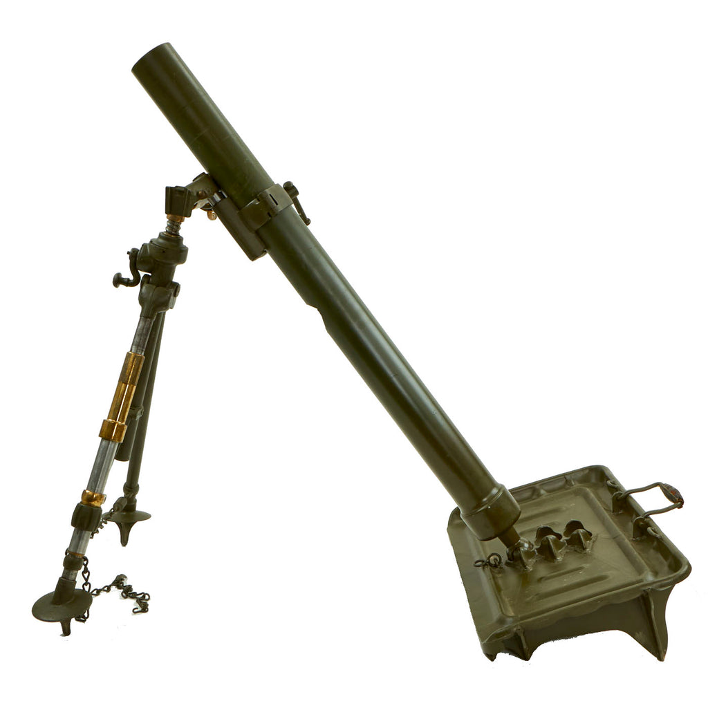 Original U.S. WWII 81mm Display M1 Mortar System With Baseplate and Bi ...