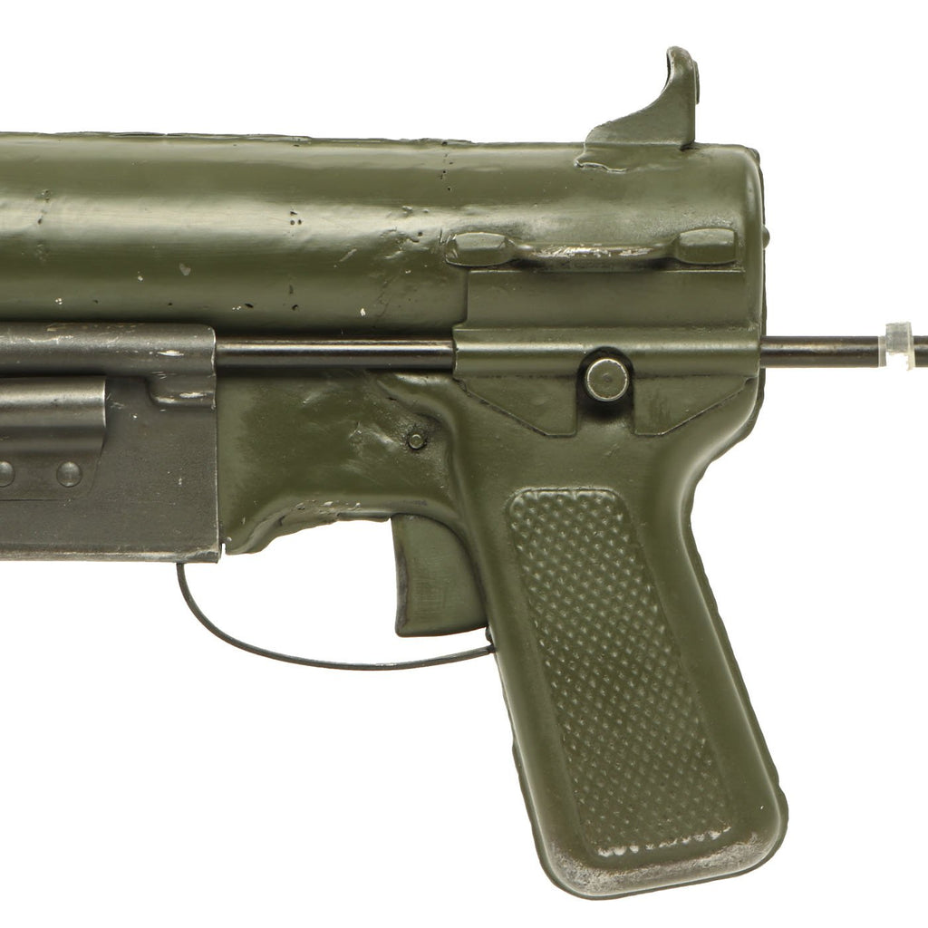 Original U.S. WWII M3 Grease Gun Display by Guide Lamp Company - Seria ...