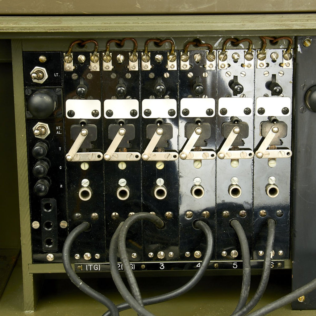 Original WWII US Army Signal Corps BD-71 Field Telephone Switchboard ...