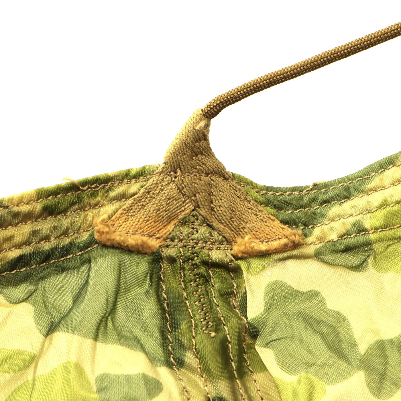 Original U.S. WWII Airborne Aerial Delivery 1944 Camouflage Parachute ...
