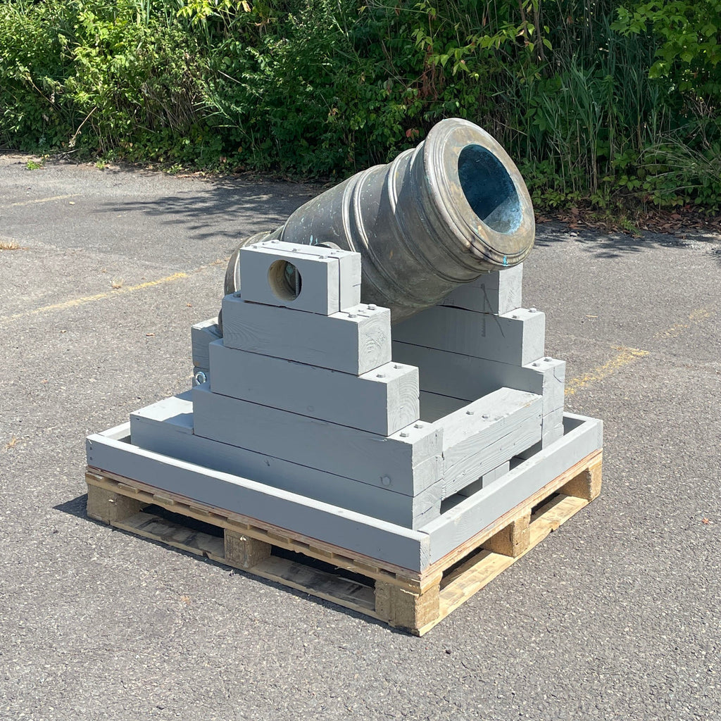 Original European 18th Century Massive Bronze Howitzer with 11 Inch Bo ...