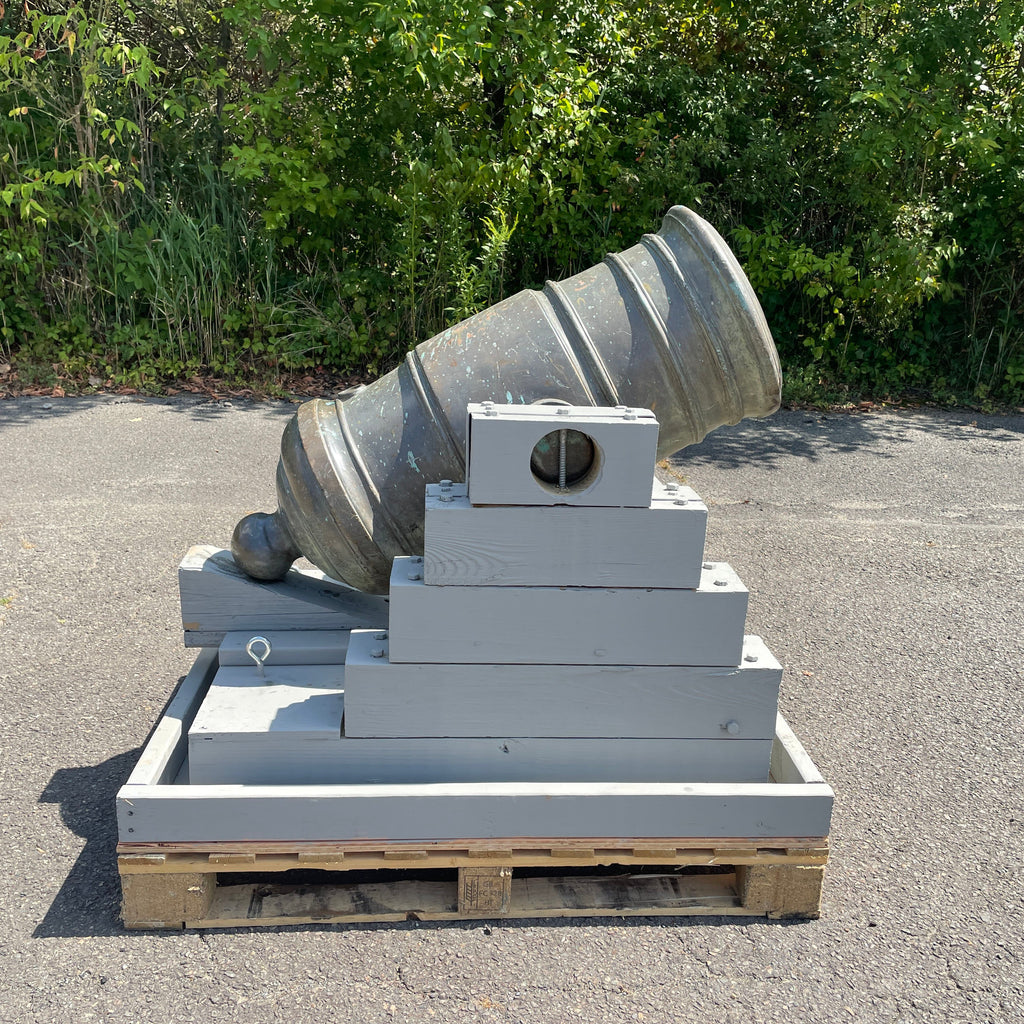 Original European 18th Century Massive Bronze Howitzer with 11 Inch Bo ...