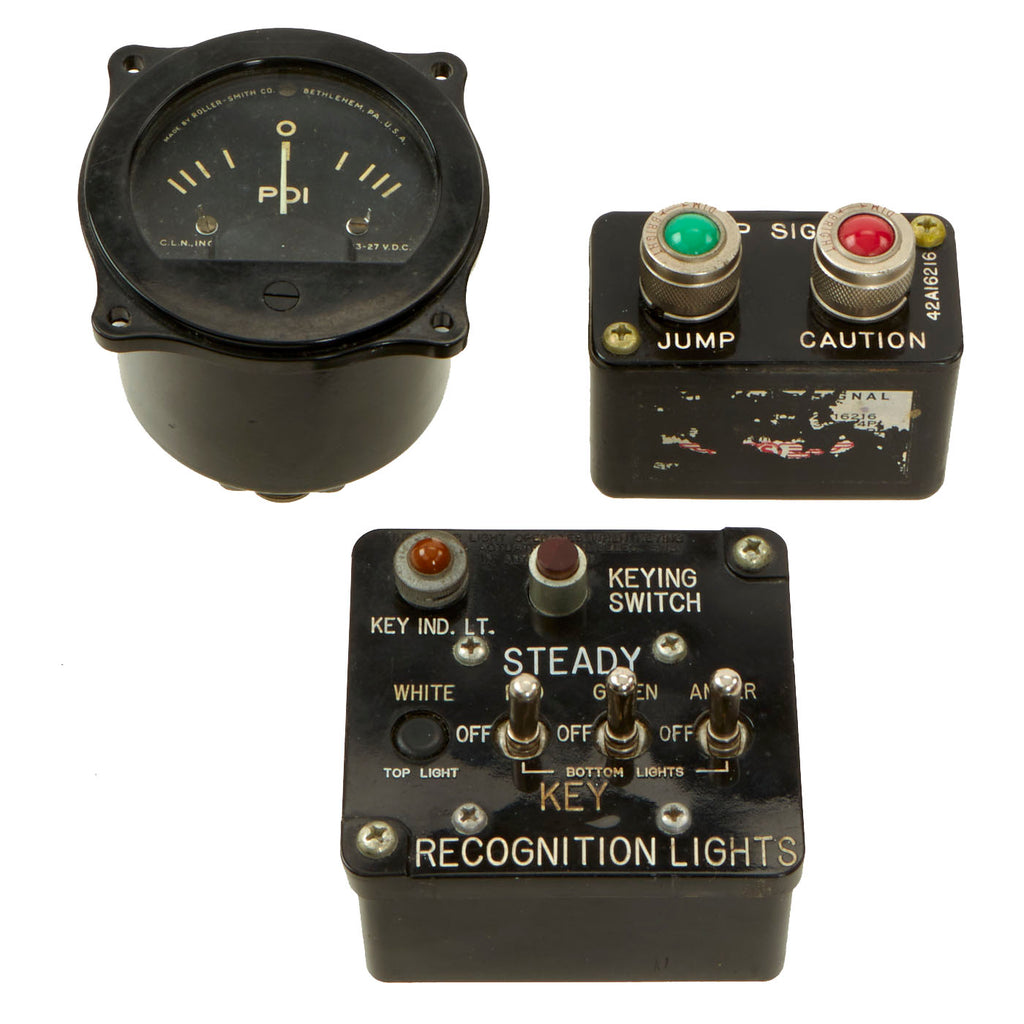 Original WWII U.S. Aircraft Instrument Set - Recognition Light Control ...
