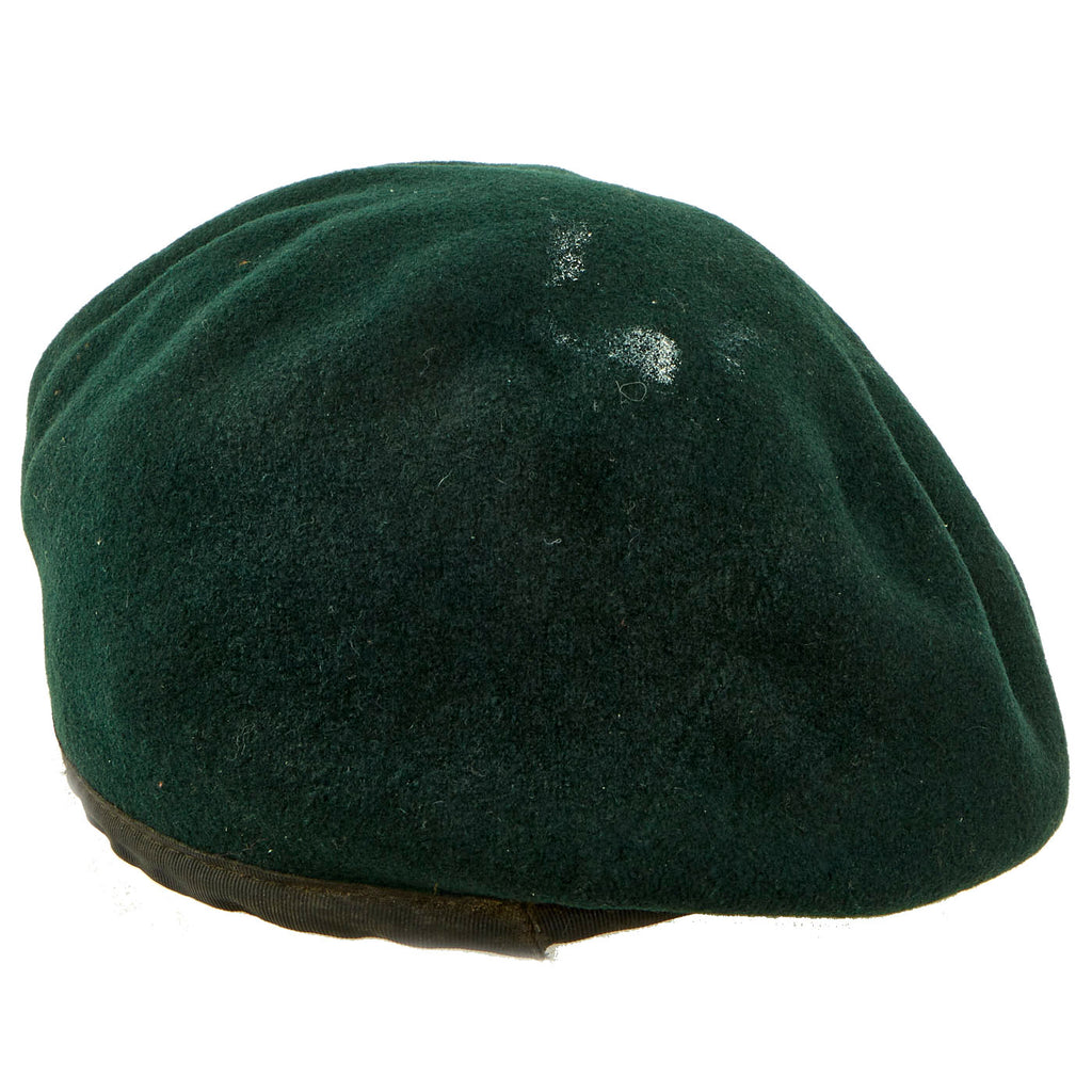 Original U.S. Vietnam War 7th Special Forces Group Airborne Green Bere ...