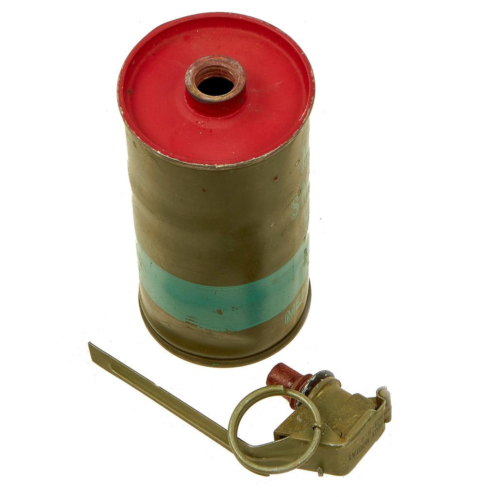Original U.S. WWII / Korean War Era Inert Red M18 Smoke Grenade With M ...
