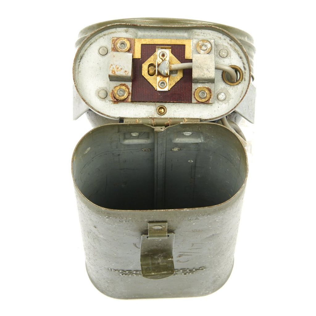 Original U.S. WWII Army 1945 Justrite 4D Cell Swivel Head Flash Light ...