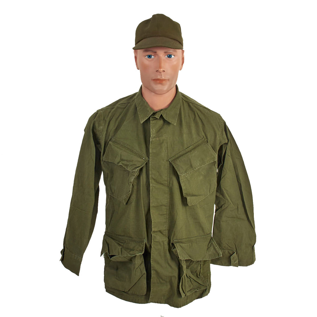 Original U.S. Vietnam War Jungle Fatigue Uniform Set with 1967 Dated J ...