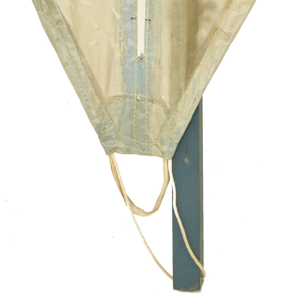 Original U.S. WWII Target Kite Mark 1 by Spalding Brothers - Japanese ...