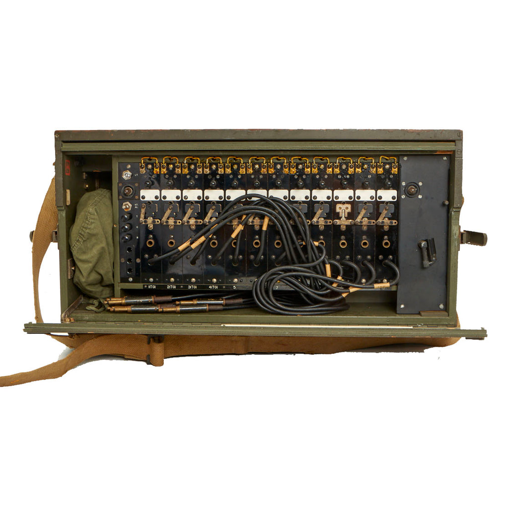 Original WWII US Army Signal Corps BD-72 Field Telephone Switchboard ...