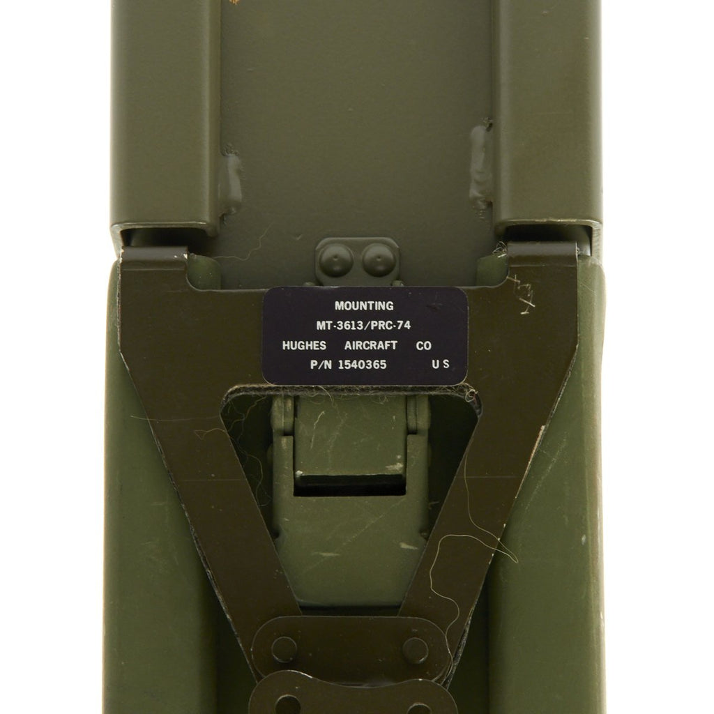 Original U.S. Vietnam War Era AN/PRC-74 Complete Radio Set with Spares ...