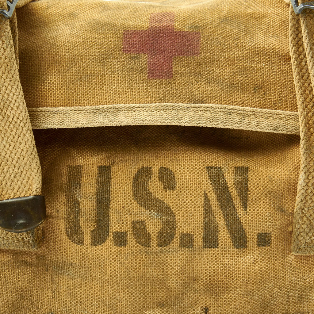 Original U.S. WWII U. S. Navy First Aid Medical Corpsman Medical Kit w ...