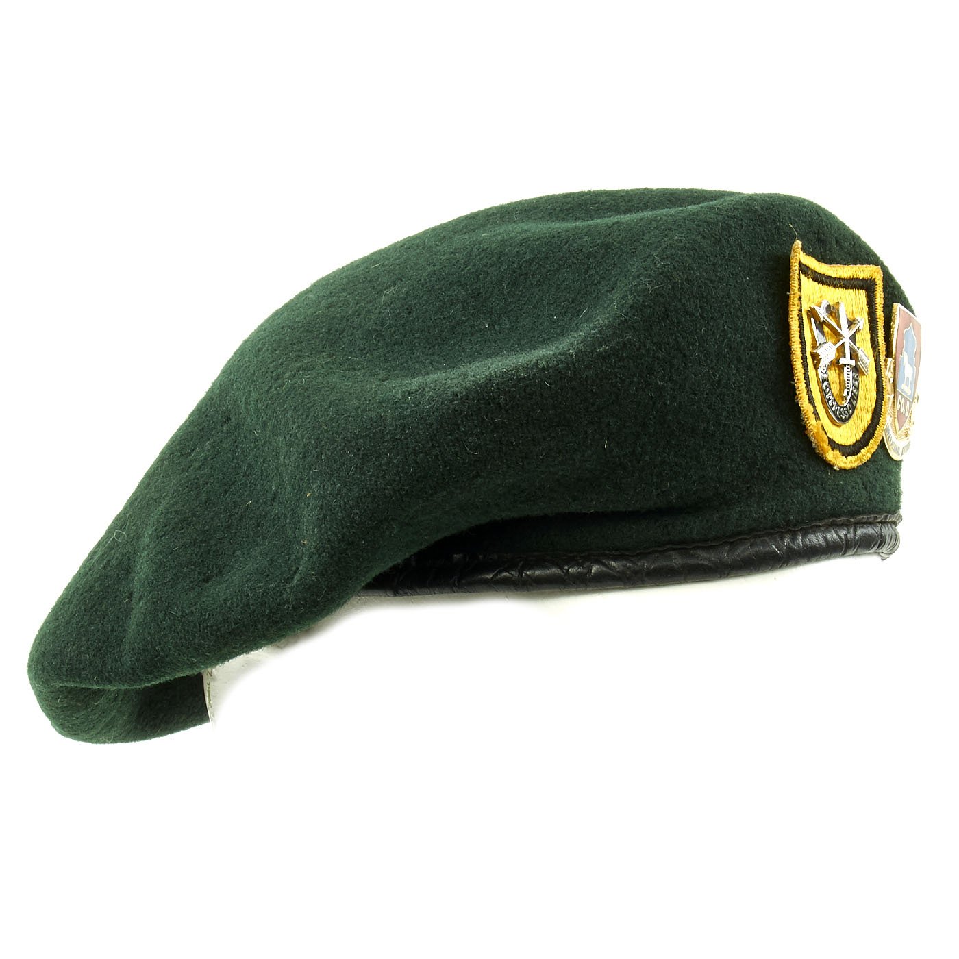 Original U.S. Cold War Era 1st Special Forces Group Green Beret with U ...
