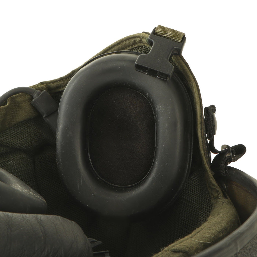 Original U.S. 1980s Issue CVC DH-132A Tanker Helmet by Gentex with Lin ...