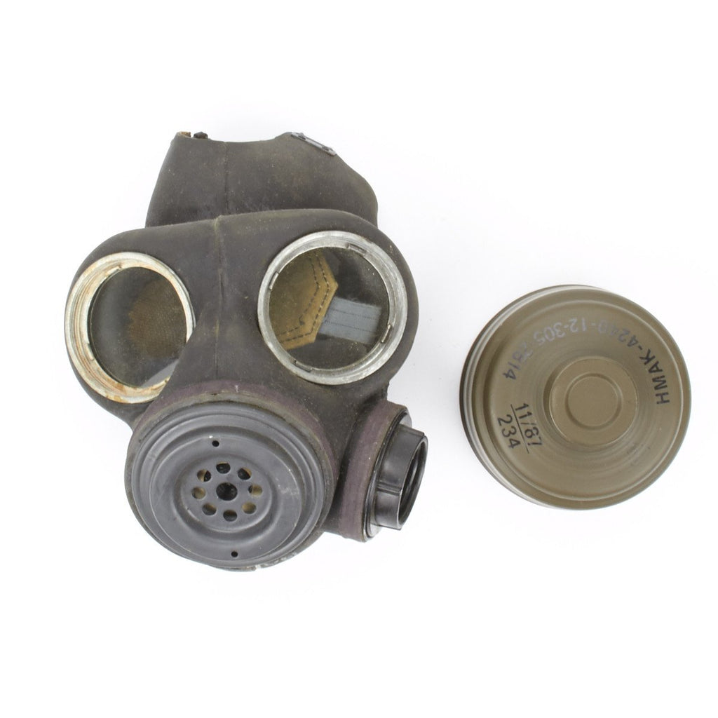 Original British WWII P-1944 Paratrooper Gas Mask - German Filter Conv ...