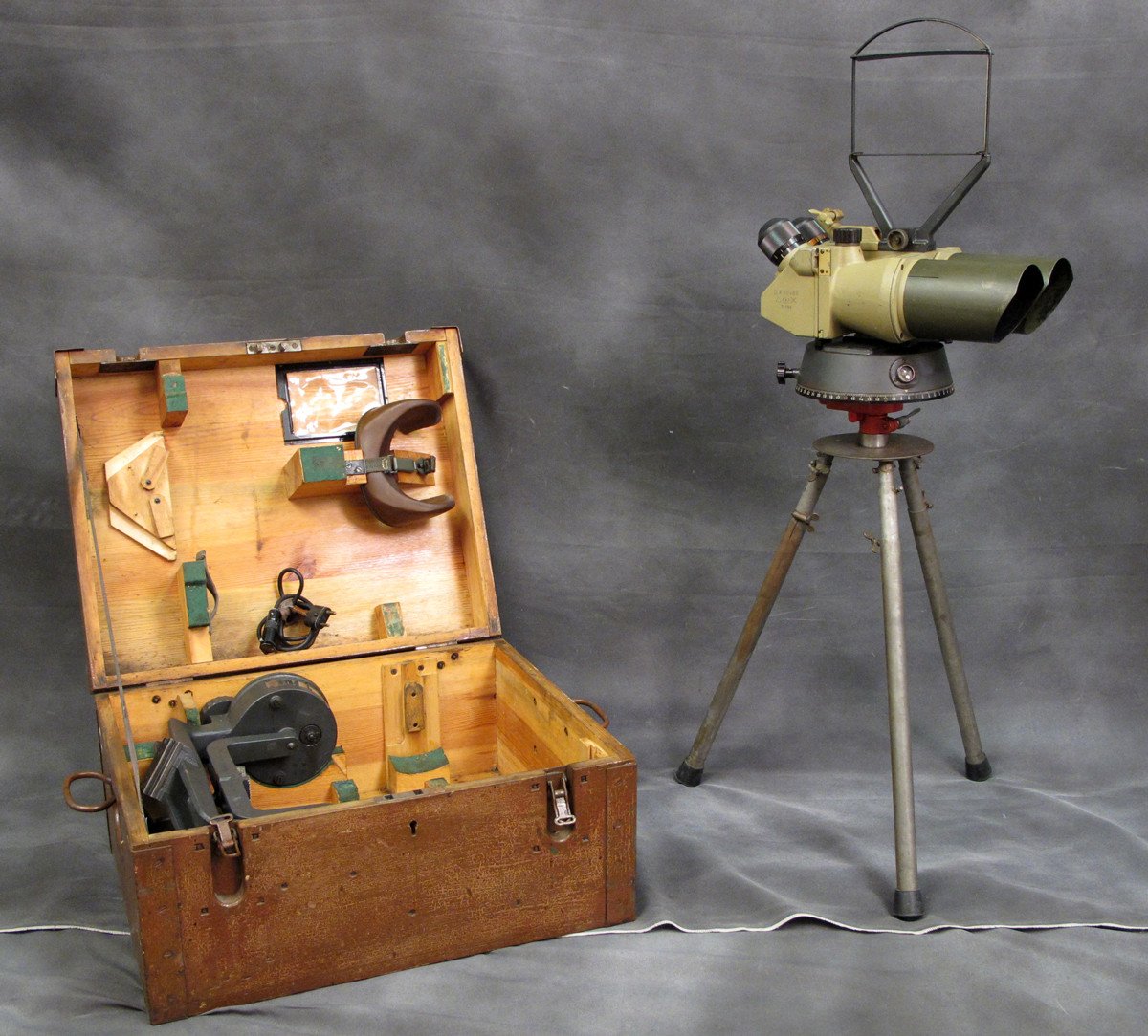 German WWII Kriegsmarine Flak 10 x 80 Binocular Optics Set ...
